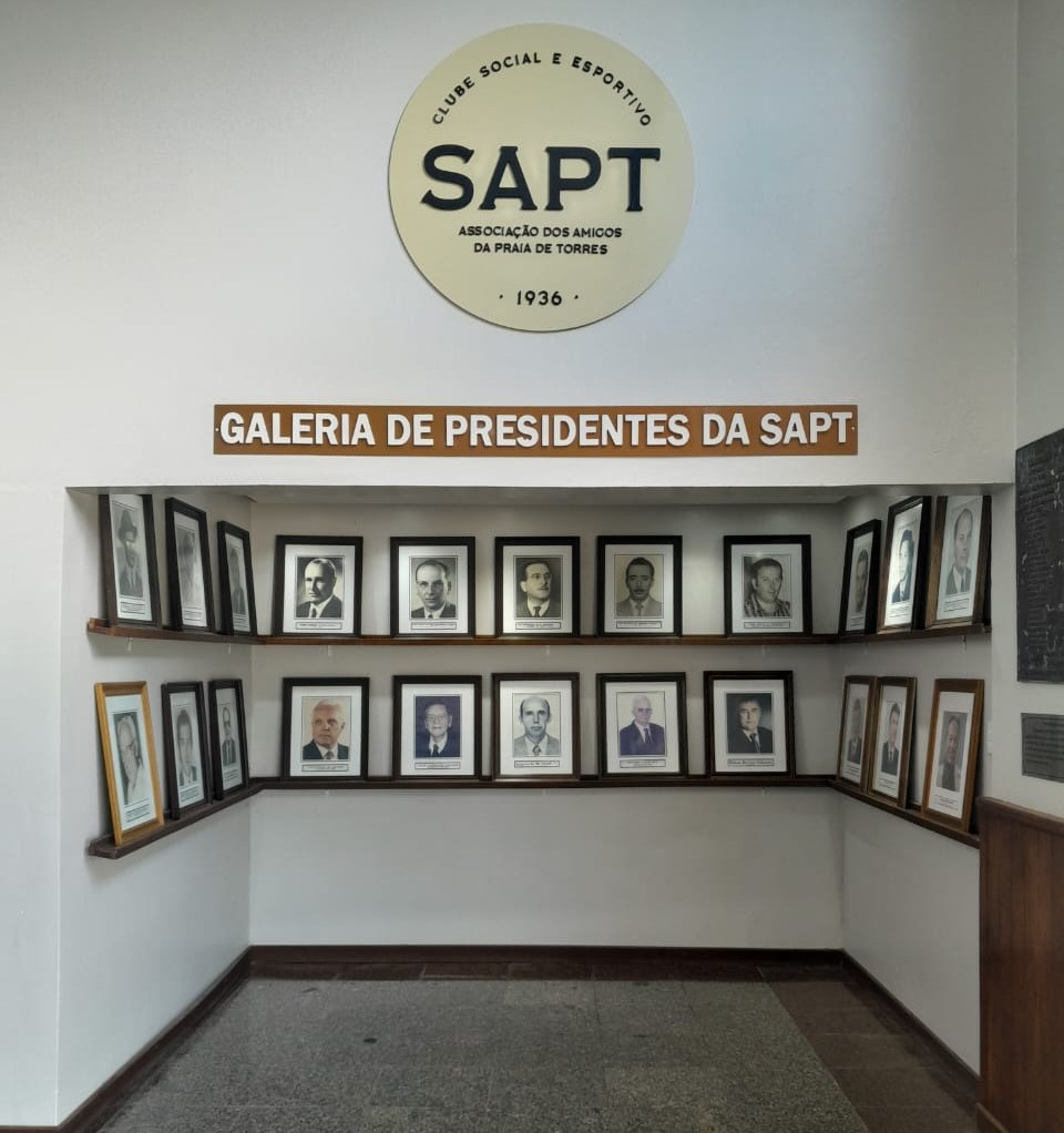 Histórias que a SAPT guarda: O clube torrense vestido de memória - A ...